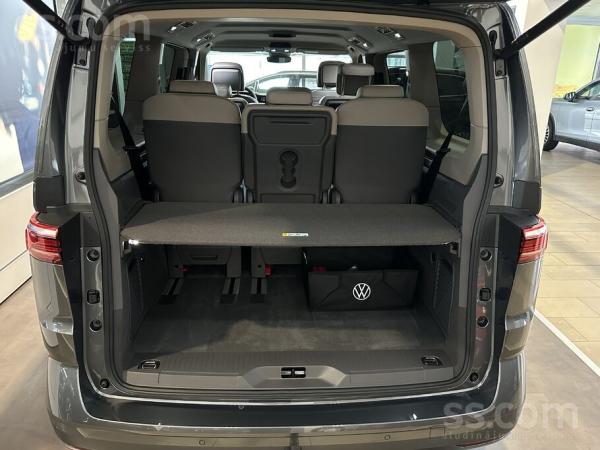 Pelēks Volkswagen Multivan 2026 Valmiera, ar dzinēja tilpumu 2.00 L un nobraukumu 10 tūkst. km par 64320 €, foto 6 vietnē AUTOMOTO.COM.LV