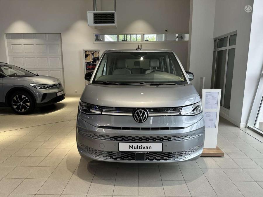 Pelēks Volkswagen Multivan 2026 Panevēža, ar dzinēja tilpumu 1.97 L un nobraukumu 0 tūkst. km par 64900 €, foto 3 vietnē AUTOMOTO.COM.LV