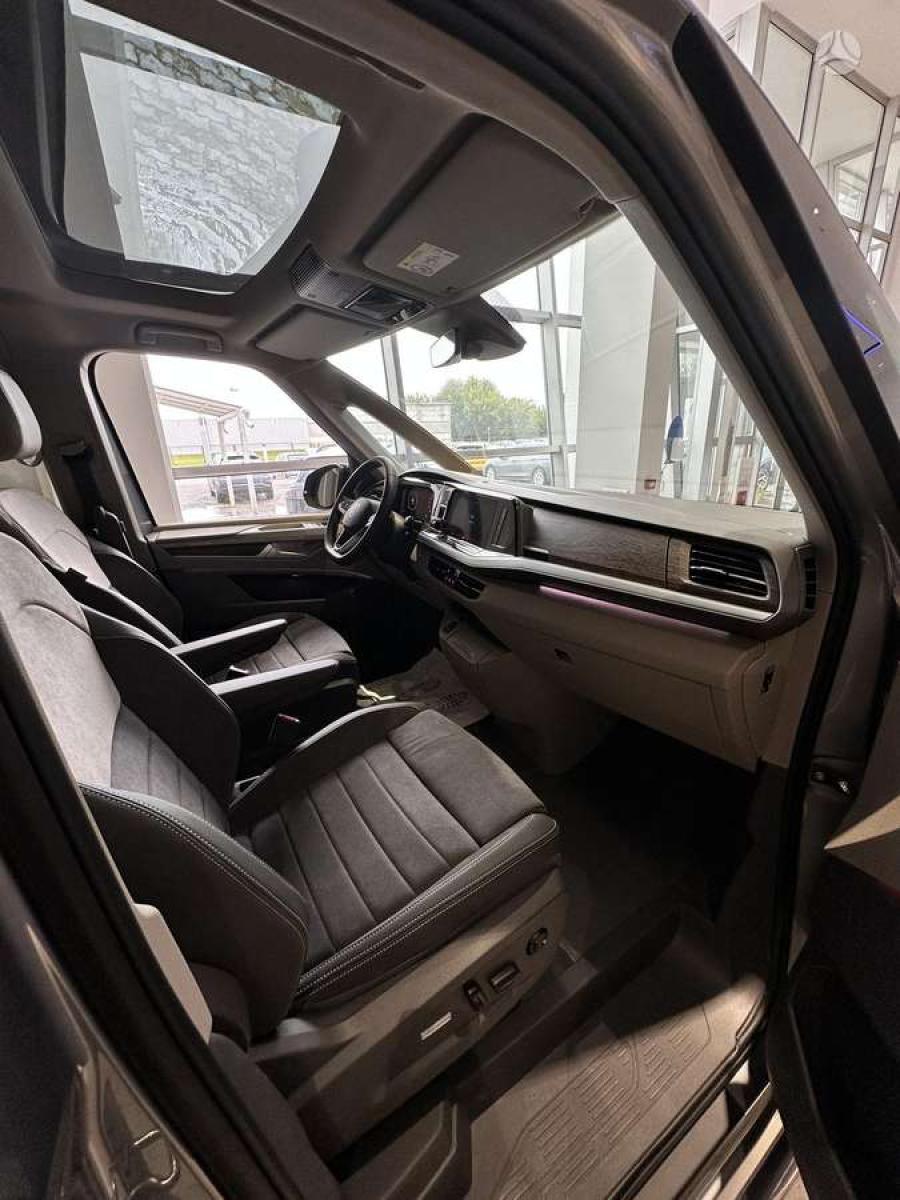 Pelēks Volkswagen Multivan 2026 Panevēža, ar dzinēja tilpumu 1.97 L un nobraukumu 0 tūkst. km par 64900 €, foto 11 vietnē AUTOMOTO.COM.LV