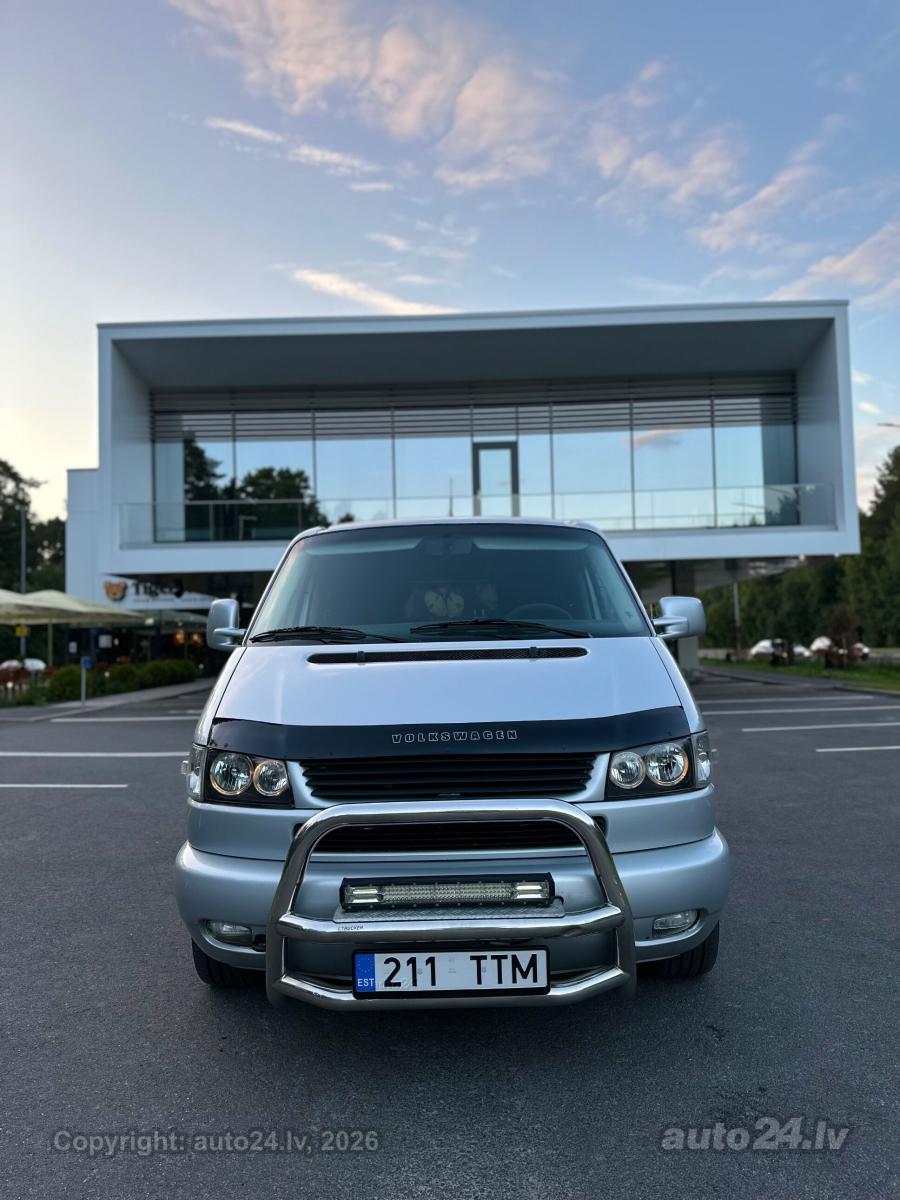 Pelēks Volkswagen Multivan 1997 Tallina, ar dzinēja tilpumu 2.50 L un nobraukumu 500 tūkst. km par 5999 €, foto 3 vietnē AUTOMOTO.COM.LV