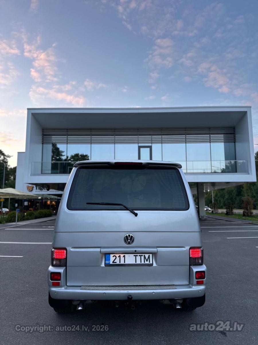 Pelēks Volkswagen Multivan 1997 Tallina, ar dzinēja tilpumu 2.50 L un nobraukumu 500 tūkst. km par 5999 €, foto 6 vietnē AUTOMOTO.COM.LV