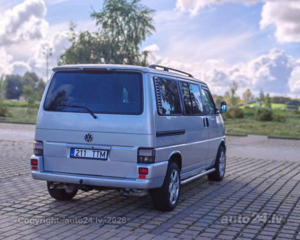 Pelēks Volkswagen Multivan 1997 Tallina, ar dzinēja tilpumu 2.50 L un nobraukumu 535 tūkst. km par 6400 €, foto 7 vietnē AUTOMOTO.COM.LV