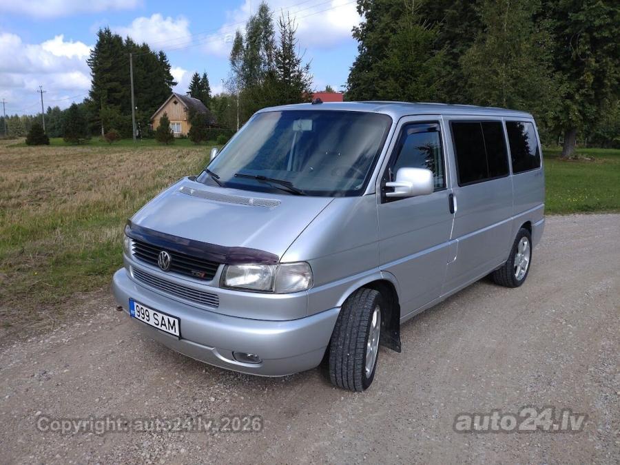 Grey Volkswagen Multivan 2001 in Tallinn, with an engine capacity of 2.50 L and mileage of 207 thousand km for 14500 €, photo 4 on AUTOMOTO.COM.LV