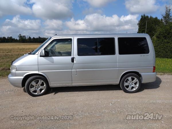 Grey Volkswagen Multivan 2001 in Tallinn, with an engine capacity of 2.50 L and mileage of 207 thousand km for 14500 €, photo 9 on AUTOMOTO.COM.LV