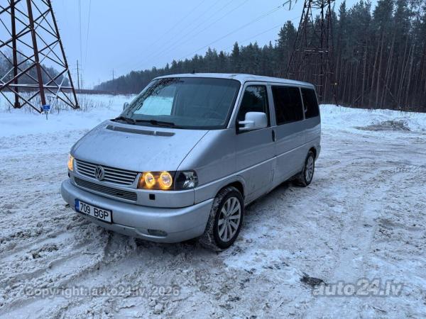 Pelēks Volkswagen Multivan 2003 Tallina, ar dzinēja tilpumu 2.50 L un nobraukumu 0 tūkst. km par 4999 €, foto 1 vietnē AUTOMOTO.COM.LV