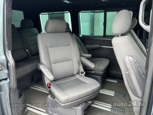 Grey Volkswagen Multivan 2004 in Tartu, with an engine capacity of 2.50 L and mileage of 312 thousand km for 7900 €, photo 13 on AUTOMOTO.COM.LV