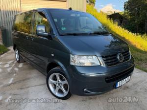 Pelēks Volkswagen Multivan 2004 Viljandi, ar dzinēja tilpumu 2.50 L un nobraukumu 344 tūkst. km par 8790 €, foto 4 vietnē AUTOMOTO.COM.LV