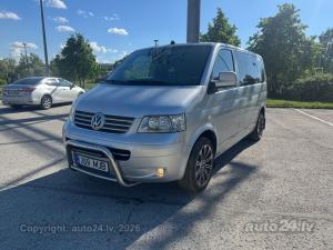 Pelēks Volkswagen Multivan 2005 Veru, ar dzinēja tilpumu 2.50 L un nobraukumu 376 tūkst. km par 6999 €, foto 3 vietnē AUTOMOTO.COM.LV
