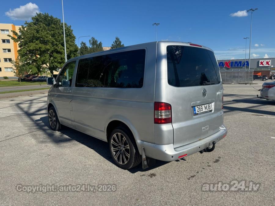 Pelēks Volkswagen Multivan 2005 Veru, ar dzinēja tilpumu 2.50 L un nobraukumu 376 tūkst. km par 6999 €, foto 6 vietnē AUTOMOTO.COM.LV