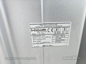 Pelēks Volkswagen Multivan 2005 Paide, ar dzinēja tilpumu 2.50 L un nobraukumu 292 tūkst. km par 7550 €, foto 17 vietnē AUTOMOTO.COM.LV