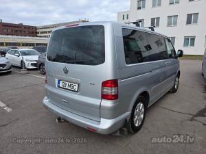 Pelēks Volkswagen Multivan 2006 Tallina, ar dzinēja tilpumu 2.50 L un nobraukumu 429 tūkst. km par 6999 €, foto 7 vietnē AUTOMOTO.COM.LV