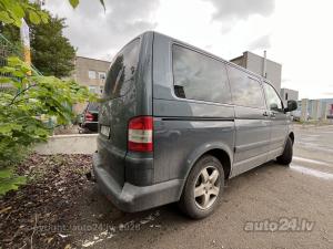 Grey Volkswagen Multivan 2007 in Tallinn, with an engine capacity of 2.50 L and mileage of 675 thousand km for 3200 €, photo 6 on AUTOMOTO.COM.LV