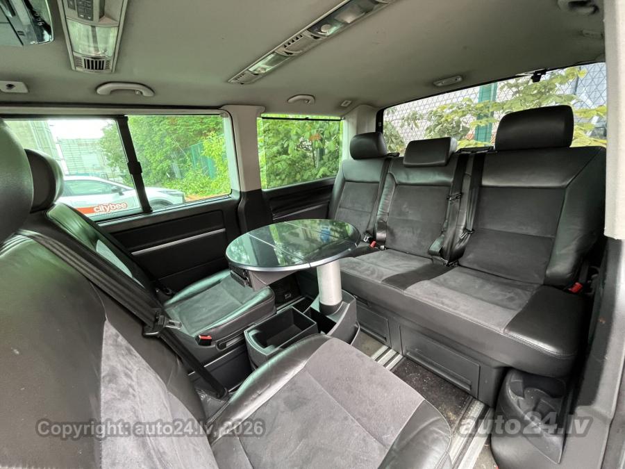 Grey Volkswagen Multivan 2007 in Tallinn, with an engine capacity of 2.50 L and mileage of 675 thousand km for 3200 €, photo 14 on AUTOMOTO.COM.LV