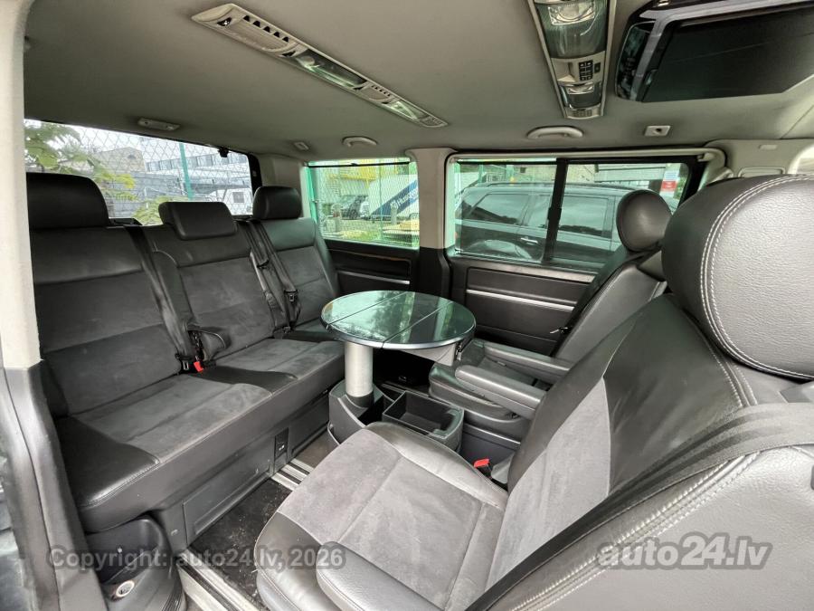 Grey Volkswagen Multivan 2007 in Tallinn, with an engine capacity of 2.50 L and mileage of 675 thousand km for 3200 €, photo 15 on AUTOMOTO.COM.LV