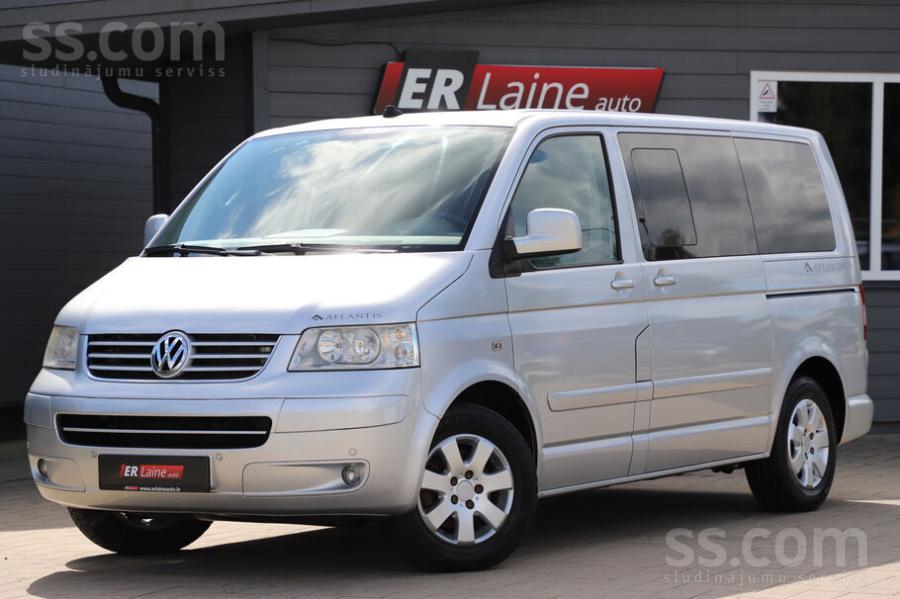 Grey Volkswagen Multivan 2007 in Tukums, with an engine capacity of 2.50 L and mileage of 303 thousand km for 8200 €, photo 3 on AUTOMOTO.COM.LV