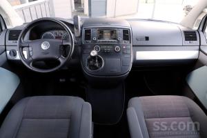 Grey Volkswagen Multivan 2007 in Tukums, with an engine capacity of 2.50 L and mileage of 303 thousand km for 8200 €, photo 9 on AUTOMOTO.COM.LV