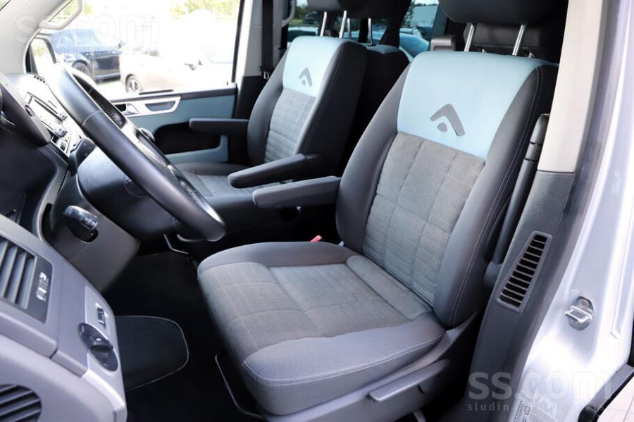 Grey Volkswagen Multivan 2007 in Tukums, with an engine capacity of 2.50 L and mileage of 303 thousand km for 8200 €, photo 10 on AUTOMOTO.COM.LV