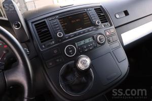 Grey Volkswagen Multivan 2007 in Tukums, with an engine capacity of 2.50 L and mileage of 303 thousand km for 8200 €, photo 13 on AUTOMOTO.COM.LV