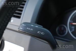 Grey Volkswagen Multivan 2007 in Tukums, with an engine capacity of 2.50 L and mileage of 303 thousand km for 8200 €, photo 15 on AUTOMOTO.COM.LV