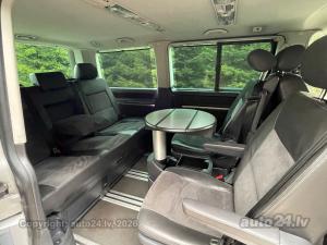 Pelēks Volkswagen Multivan 2008 Tartu, ar dzinēja tilpumu 2.50 L un nobraukumu 242 tūkst. km par 11999 €, foto 8 vietnē AUTOMOTO.COM.LV