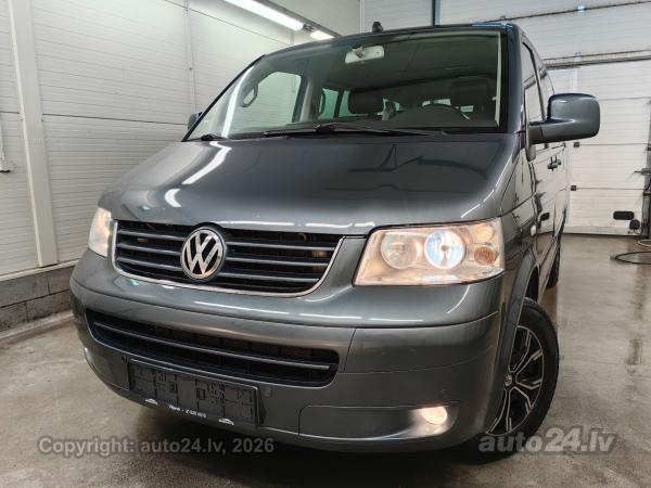 Pelēks Volkswagen Multivan 2009 Viljandi, ar dzinēja tilpumu 2.50 L un nobraukumu 319 tūkst. km par 10490 €, foto 4 vietnē AUTOMOTO.COM.LV