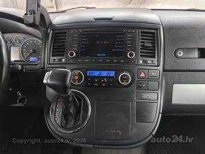 Pelēks Volkswagen Multivan 2009 Viljandi, ar dzinēja tilpumu 2.50 L un nobraukumu 319 tūkst. km par 10490 €, foto 7 vietnē AUTOMOTO.COM.LV