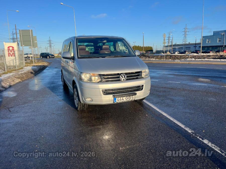 Pelēks Volkswagen Multivan 2011 Tallina, ar dzinēja tilpumu 2.00 L un nobraukumu 510 tūkst. km par 11000 €, foto 2 vietnē AUTOMOTO.COM.LV