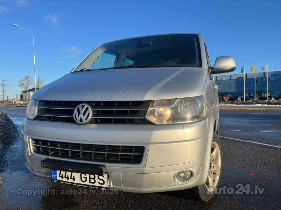 Pelēks Volkswagen Multivan 2011 Tallina, ar dzinēja tilpumu 2.00 L un nobraukumu 510 tūkst. km par 11000 €, foto 3 vietnē AUTOMOTO.COM.LV