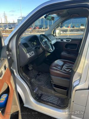 Pelēks Volkswagen Multivan 2011 Tallina, ar dzinēja tilpumu 2.00 L un nobraukumu 510 tūkst. km par 11000 €, foto 11 vietnē AUTOMOTO.COM.LV