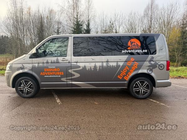 Pelēks Volkswagen Multivan 2014 Tallina, ar dzinēja tilpumu 2.00 L un nobraukumu 298 tūkst. km par 19900 €, foto 11 vietnē AUTOMOTO.COM.LV