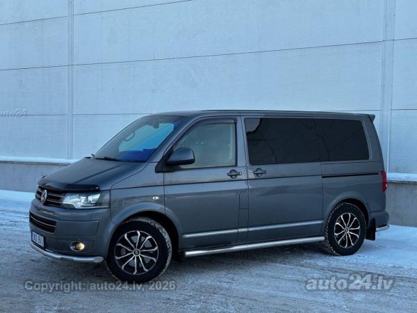 Pelēks Volkswagen Multivan 2014 Valga, ar dzinēja tilpumu 2.00 L un nobraukumu 379 tūkst. km par 11499 €, foto 6 vietnē AUTOMOTO.COM.LV