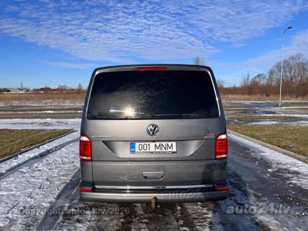 Grey Volkswagen Multivan 2016 in Tartu, with an engine capacity of 2.00 L and mileage of 276 thousand km for 38000 €, photo 2 on AUTOMOTO.COM.LV
