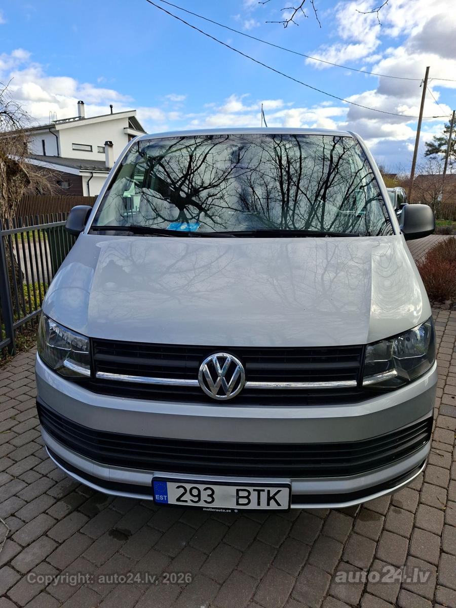 Grey Volkswagen Multivan 2017 in Tallinn, with an engine capacity of 2.00 L and mileage of 189 thousand km for 25600 €, photo 1 on AUTOMOTO.COM.LV
