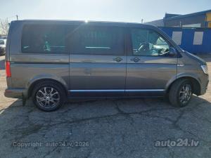 Pelēks Volkswagen Multivan 2017 Tartu, ar dzinēja tilpumu 2.00 L un nobraukumu 180 tūkst. km par 30000 €, foto 5 vietnē AUTOMOTO.COM.LV