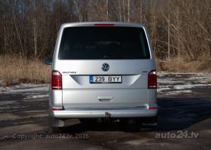 Pelēks Volkswagen Multivan 2018 Tallina, ar dzinēja tilpumu 2.00 L un nobraukumu 218 tūkst. km par 38900 €, foto 4 vietnē AUTOMOTO.COM.LV