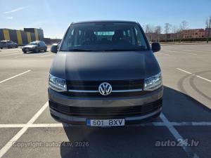 Grey Volkswagen Multivan 2018 in Tallinn, with an engine capacity of 2.00 L and mileage of 165 thousand km for 29500 €, photo 3 on AUTOMOTO.COM.LV