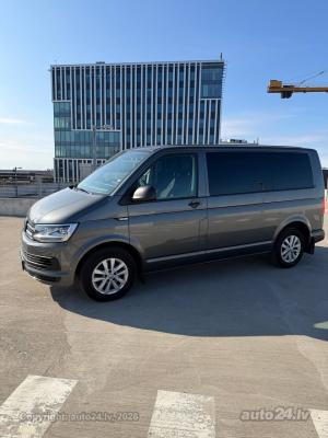 Grey Volkswagen Multivan 2019 in Tallinn, with an engine capacity of 2.00 L and mileage of 157 thousand km for 33900 €, photo 7 on AUTOMOTO.COM.LV