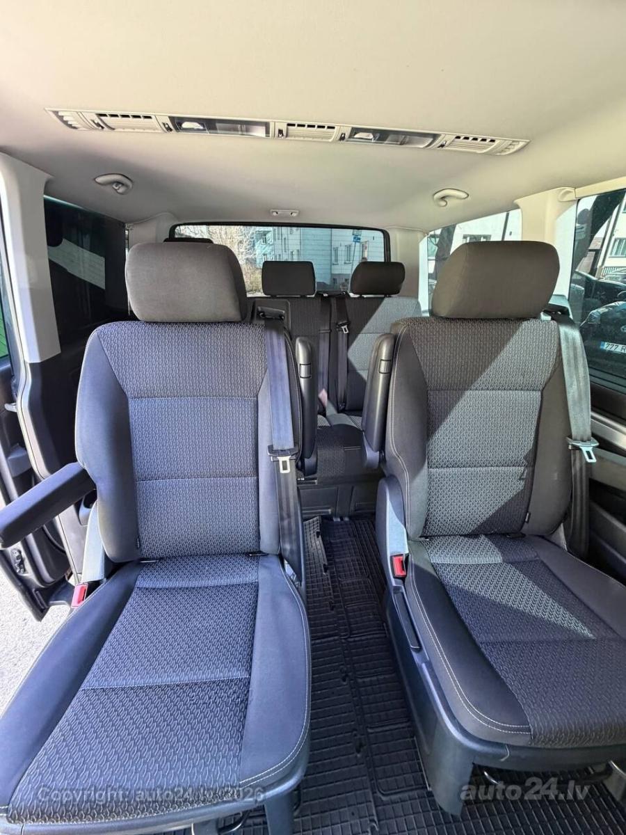 Grey Volkswagen Multivan 2019 in Tallinn, with an engine capacity of 2.00 L and mileage of 157 thousand km for 33900 €, photo 15 on AUTOMOTO.COM.LV