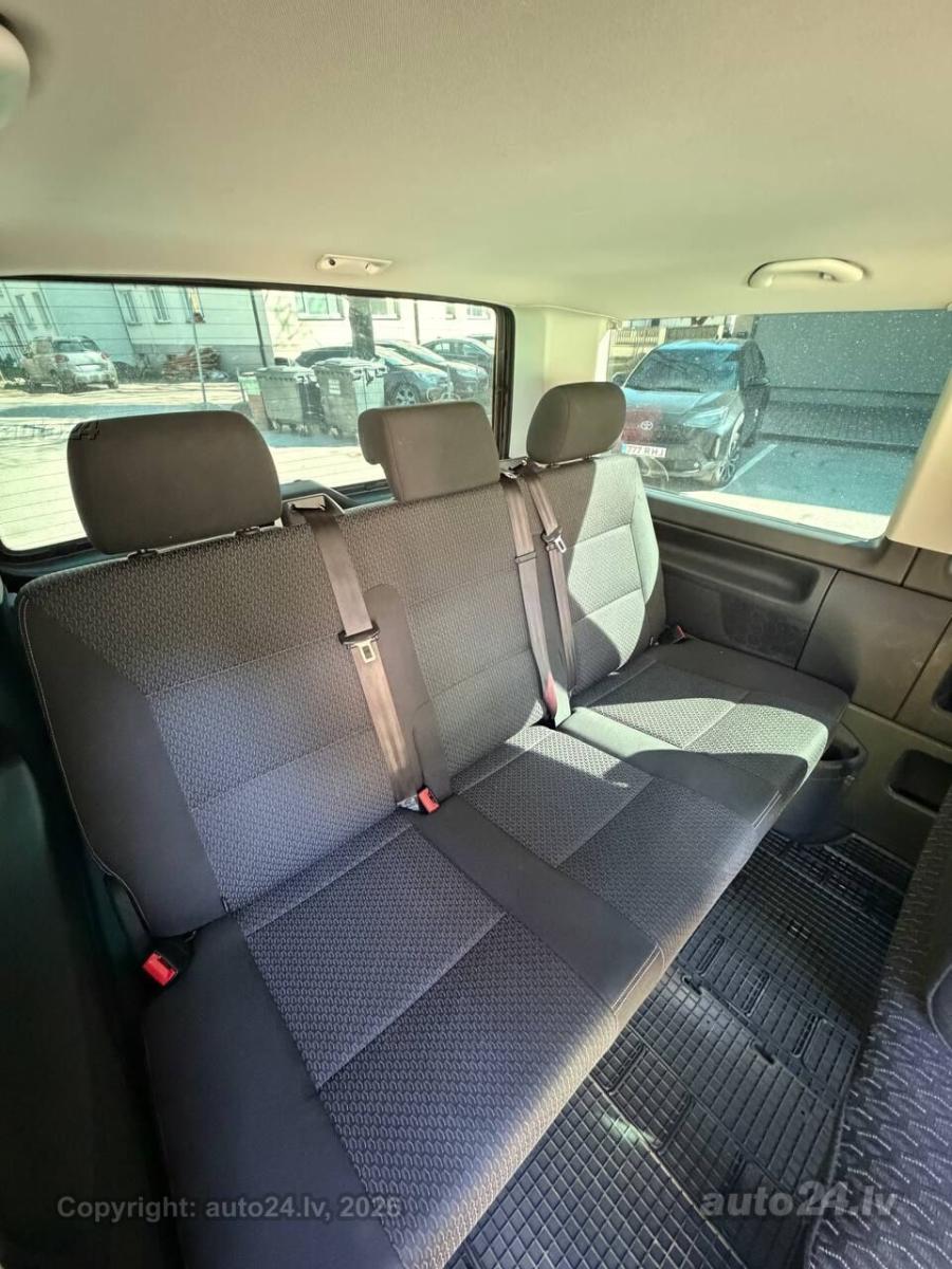Grey Volkswagen Multivan 2019 in Tallinn, with an engine capacity of 2.00 L and mileage of 157 thousand km for 33900 €, photo 17 on AUTOMOTO.COM.LV