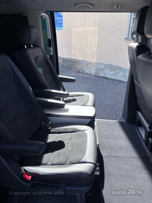 Pelēks Volkswagen Multivan 2019 Tallina, ar dzinēja tilpumu 2.00 L un nobraukumu 129 tūkst. km par 36900 €, foto 12 vietnē AUTOMOTO.COM.LV