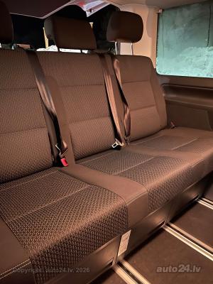 Grey Volkswagen Multivan 2019 in Tallinn, with an engine capacity of 2.00 L and mileage of 110 thousand km for 35900 €, photo 7 on AUTOMOTO.COM.LV