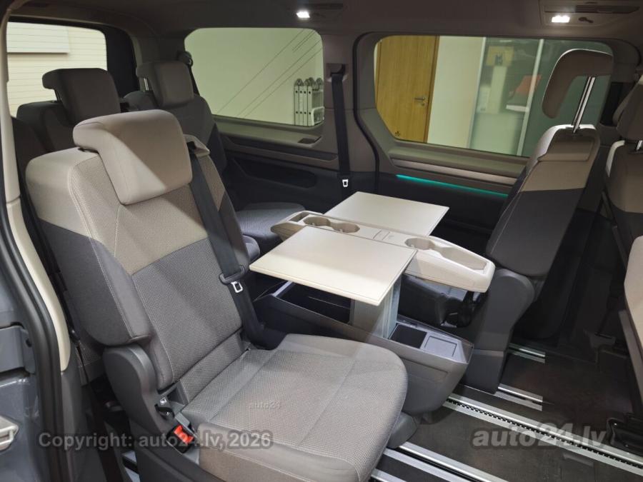Pelēks Volkswagen Multivan 2024 Tallina, ar dzinēja tilpumu 2.00 L un nobraukumu 79 tūkst. km par 54990 €, foto 7 vietnē AUTOMOTO.COM.LV