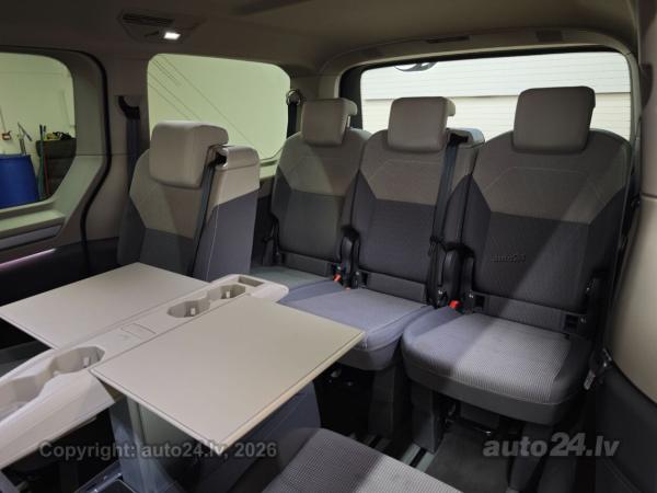 Pelēks Volkswagen Multivan 2024 Tallina, ar dzinēja tilpumu 2.00 L un nobraukumu 79 tūkst. km par 54990 €, foto 9 vietnē AUTOMOTO.COM.LV