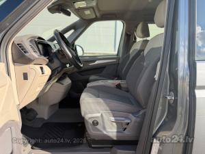 Pelēks Volkswagen Multivan 2024 Tallina, ar dzinēja tilpumu 2.00 L un nobraukumu 116 tūkst. km par 48900 €, foto 14 vietnē AUTOMOTO.COM.LV