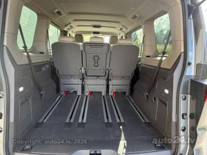 Pelēks Volkswagen Multivan 2024 Tallina, ar dzinēja tilpumu 2.00 L un nobraukumu 116 tūkst. km par 48900 €, foto 19 vietnē AUTOMOTO.COM.LV