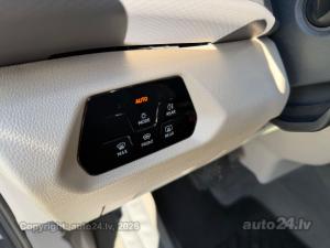 Pelēks Volkswagen Multivan 2024 Tallina, ar dzinēja tilpumu 2.00 L un nobraukumu 116 tūkst. km par 48900 €, foto 23 vietnē AUTOMOTO.COM.LV