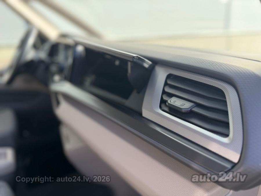 Pelēks Volkswagen Multivan 2024 Tallina, ar dzinēja tilpumu 2.00 L un nobraukumu 116 tūkst. km par 48900 €, foto 27 vietnē AUTOMOTO.COM.LV