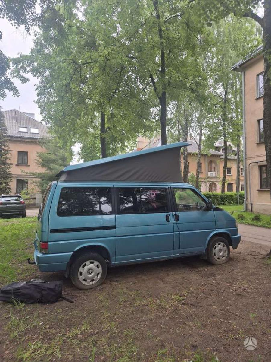 Volkswagen Multivan 1992 in Vilnius, with an engine capacity of 2.40 L and mileage of 364 thousand km for 3650 €, photo 1 on AUTOMOTO.COM.LV