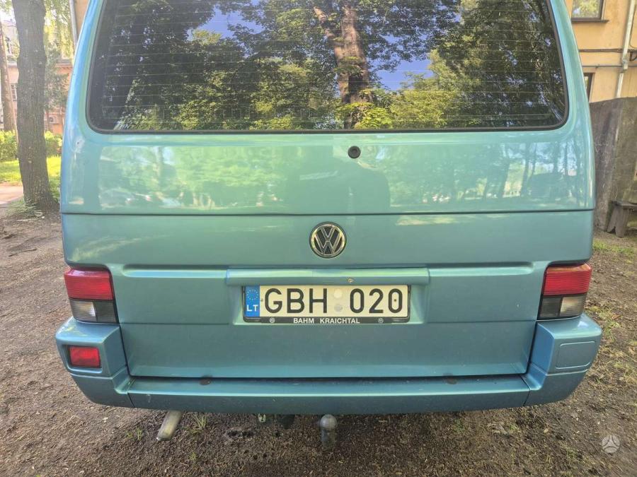 Volkswagen Multivan 1992 in Vilnius, with an engine capacity of 2.40 L and mileage of 364 thousand km for 3650 €, photo 18 on AUTOMOTO.COM.LV