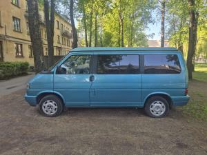 Volkswagen Multivan 1992 in Vilnius, with an engine capacity of 2.40 L and mileage of 364 thousand km for 3650 €, photo 28 on AUTOMOTO.COM.LV